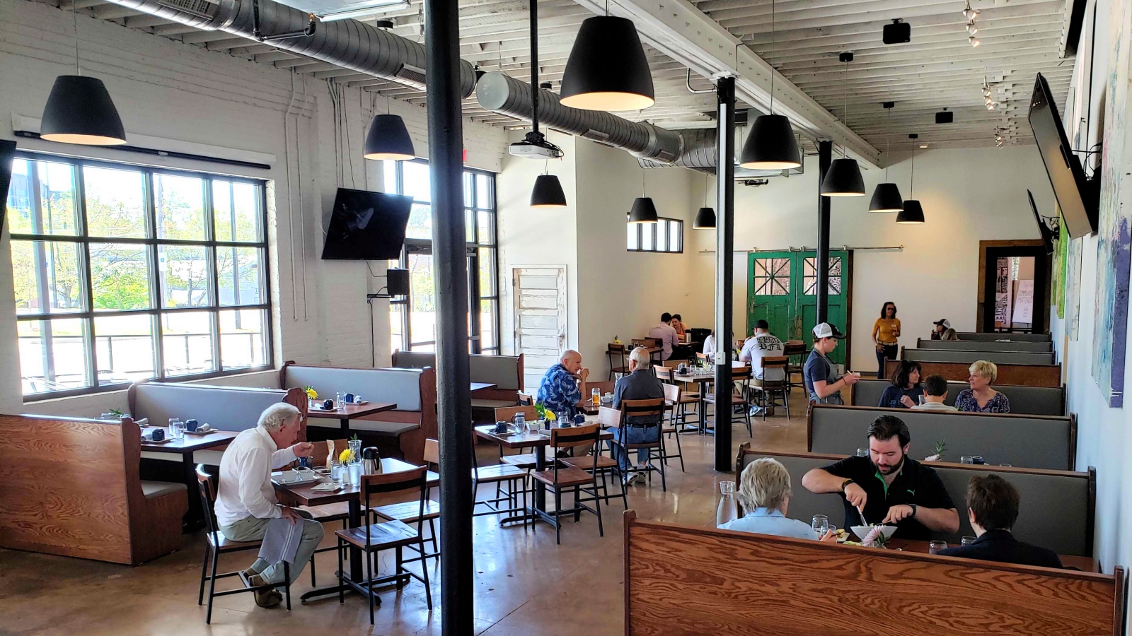 Community Matters Café sees 100 percent placement – Unpretentious Palate