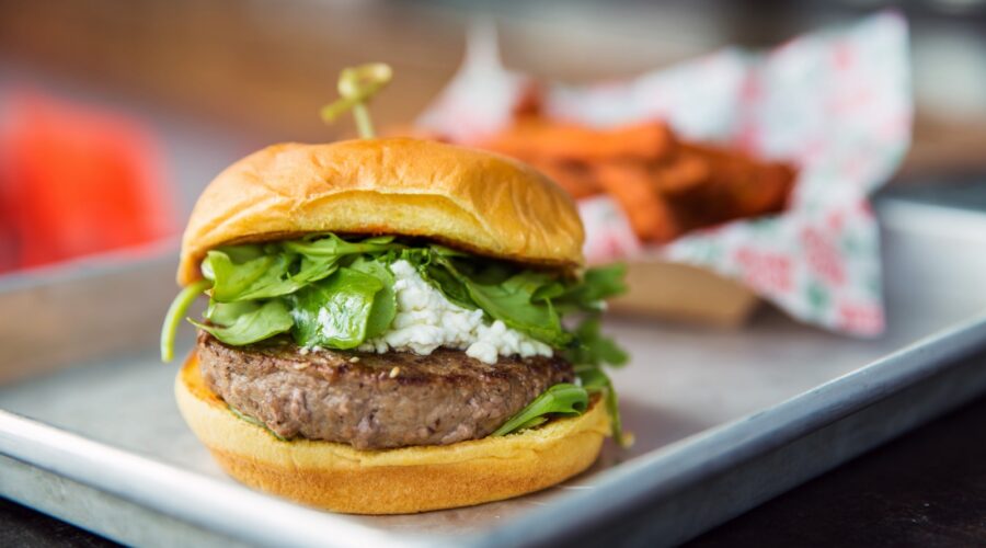 Bring back the hummingbird cake – Unpretentious Palate