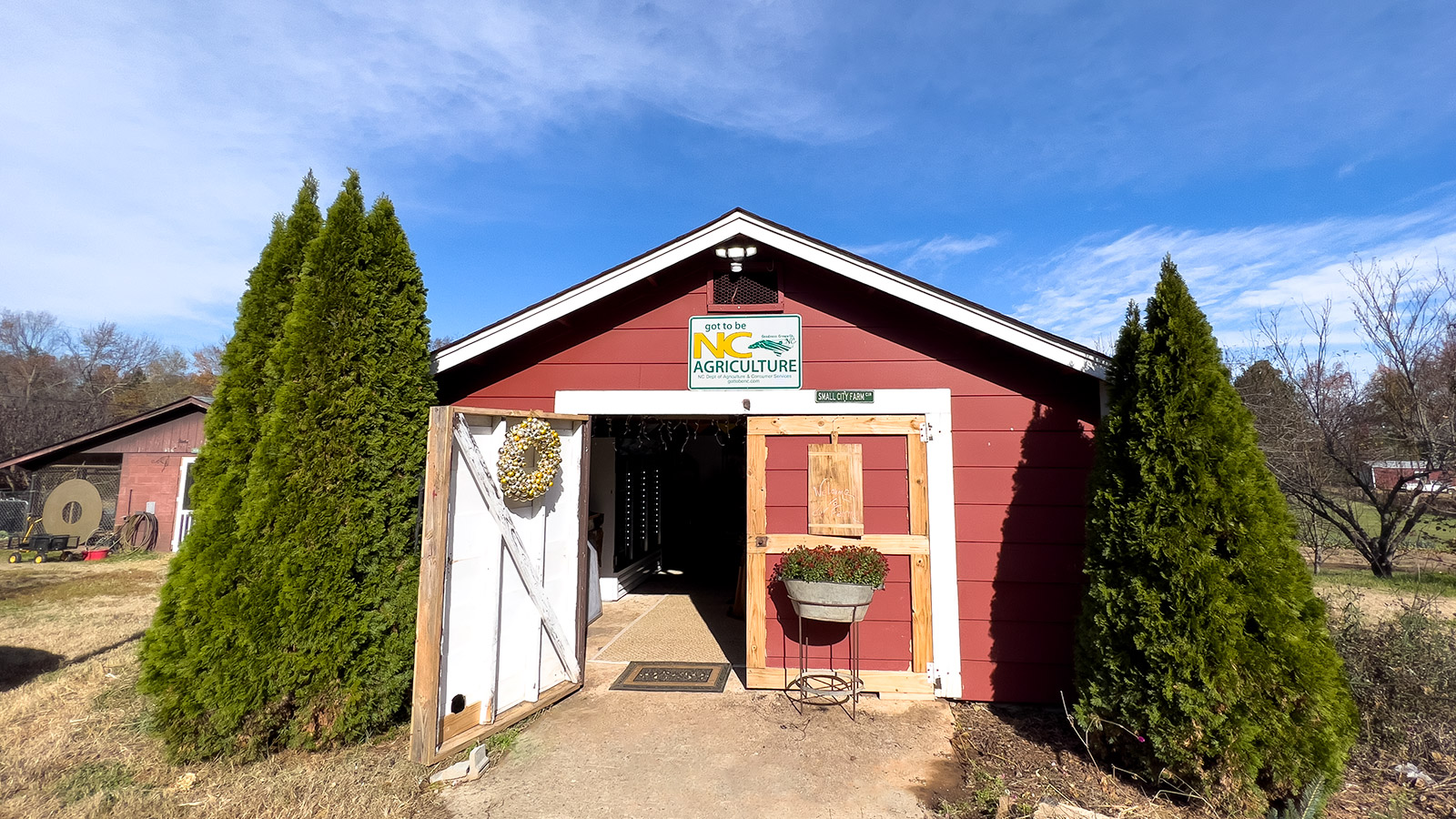 Small City Farm opens farm stand – Unpretentious Palate