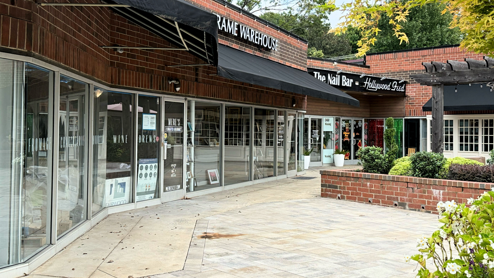 At Emmy Lou’s, expect lunch and dinner service, international wines ...